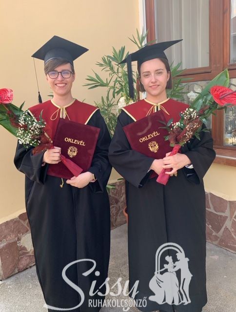 Ballagó talár, ballagó kalap